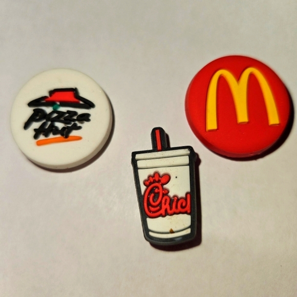 CROCS | Accessories | Fast Food Chickfila Mcdonalds Pizza Hut Crocs ...